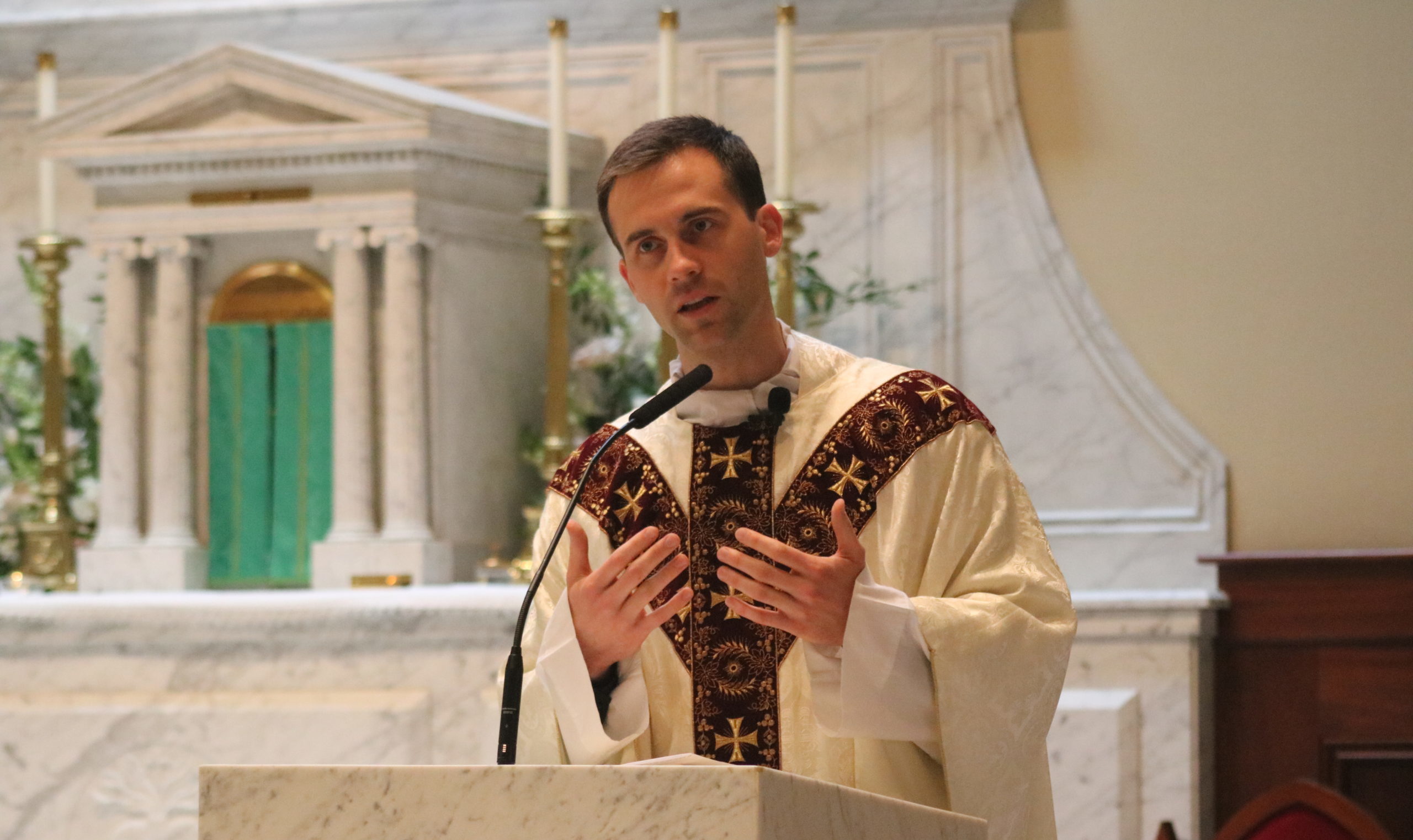 Father Joseph Townsend reflects on the Transfiguration - The Basilica ...